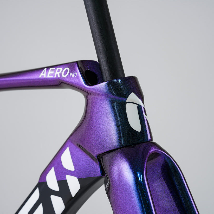 ONIRII Aerodynamic Carbon Bike Frame with Integrated Handlebar Thru Ax ...